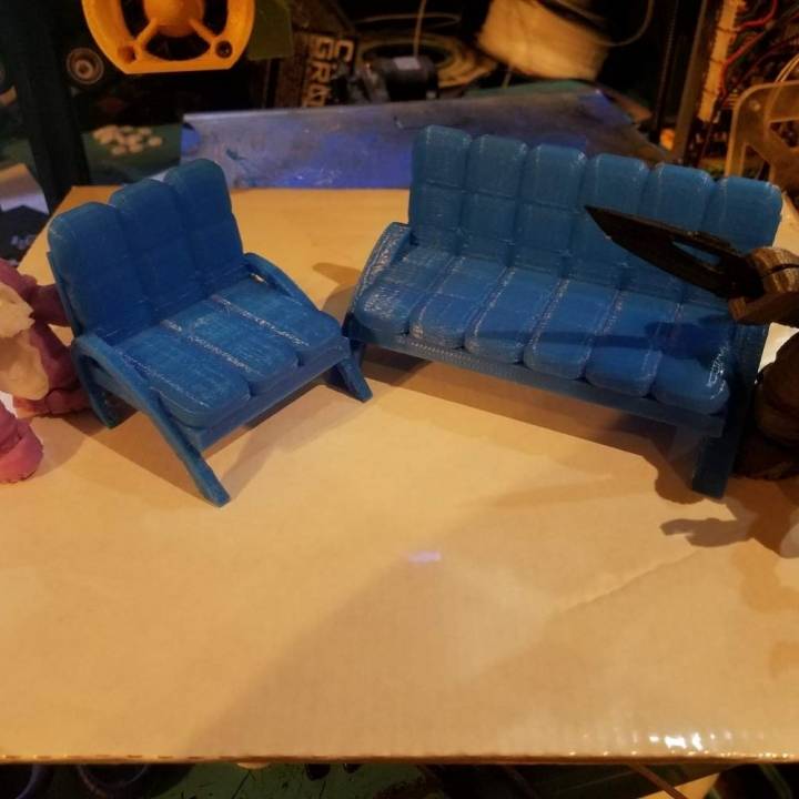 3D Printable Tuftguy chair by Reagan boyd