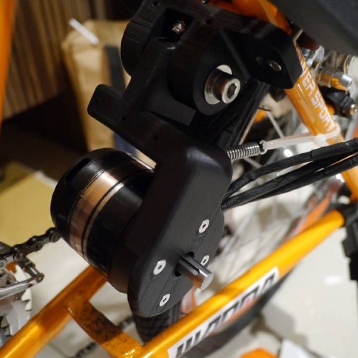 3D Printable Friction Drive E-Bike by Macaca