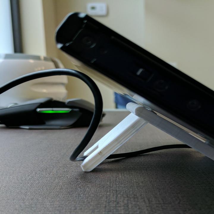 3D Printable Nintendo Switch Print-in-Place Charging Stand by Mike Thompson