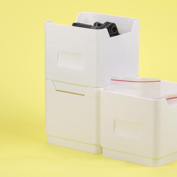 3D Printable Stacking Box by Anton Månsson