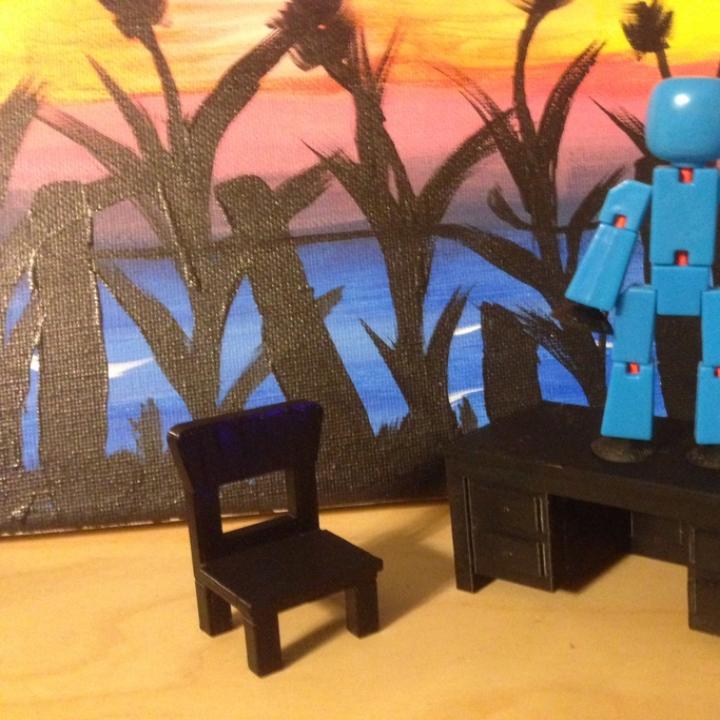 3D Printable Toy Desk and Chair by PETER SNYDER