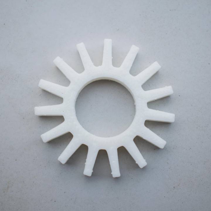 3D Printable My GearSpinner by Yash Vikas Sabale
