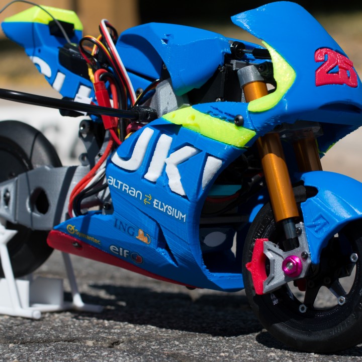 3D Printable 2016 Suzuki GSX-RR 1:8 Racing RC MotoGP Version 2 by Brett ...