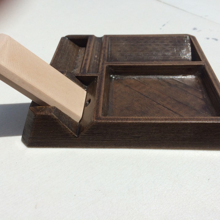 3D Printable Desk Valet by Crain Makes