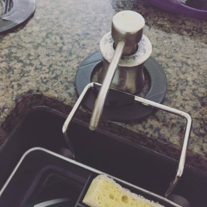 3D Printable Sink bracket support by Shawn Duffey