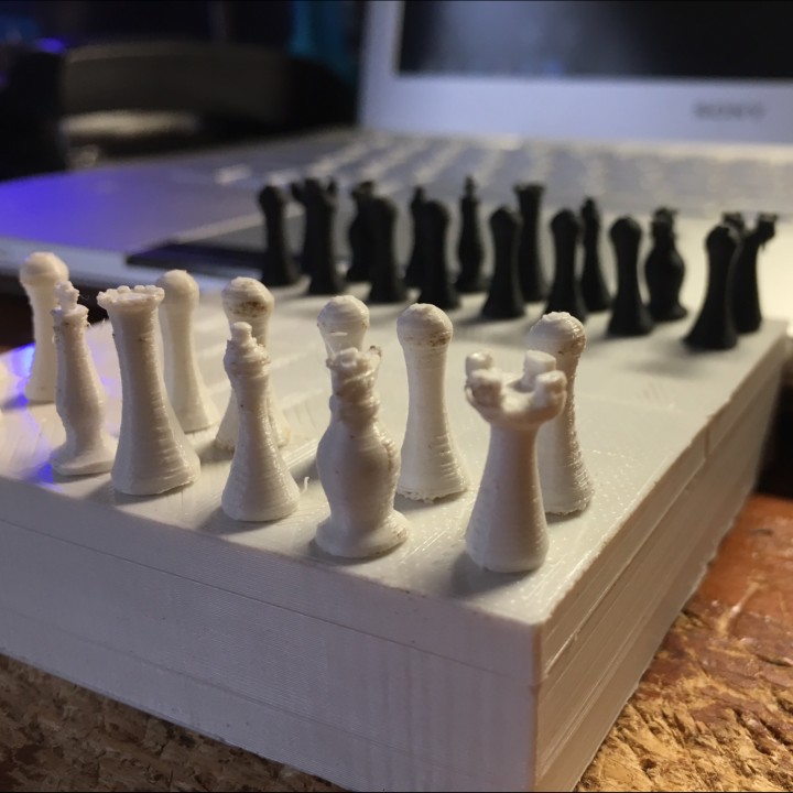 3D Printable Mini Chess Box by Jack Bosley