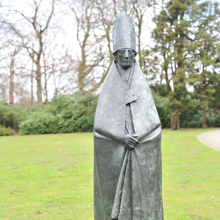 3D Printable De Kardinaal (The Cardinal) by Scan The World