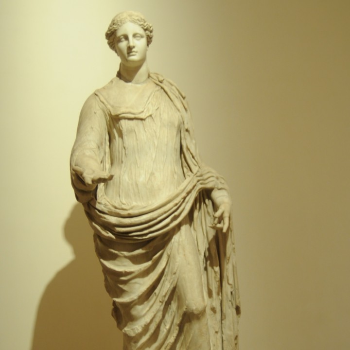 3D Printable Statue of Demeter by Scan The World