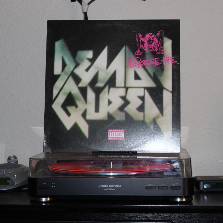 3D Printable Record Stand by Jason Brumbelow