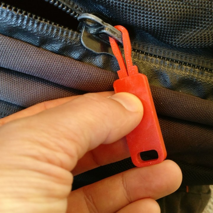 3D Printable Universal Zip Toggle by Josh Forwood