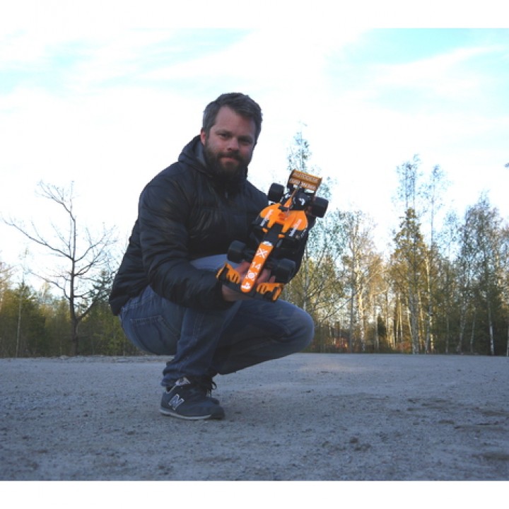 3D Printable OpenRC F1 Dual Color McLaren Edition by Daniel Norée