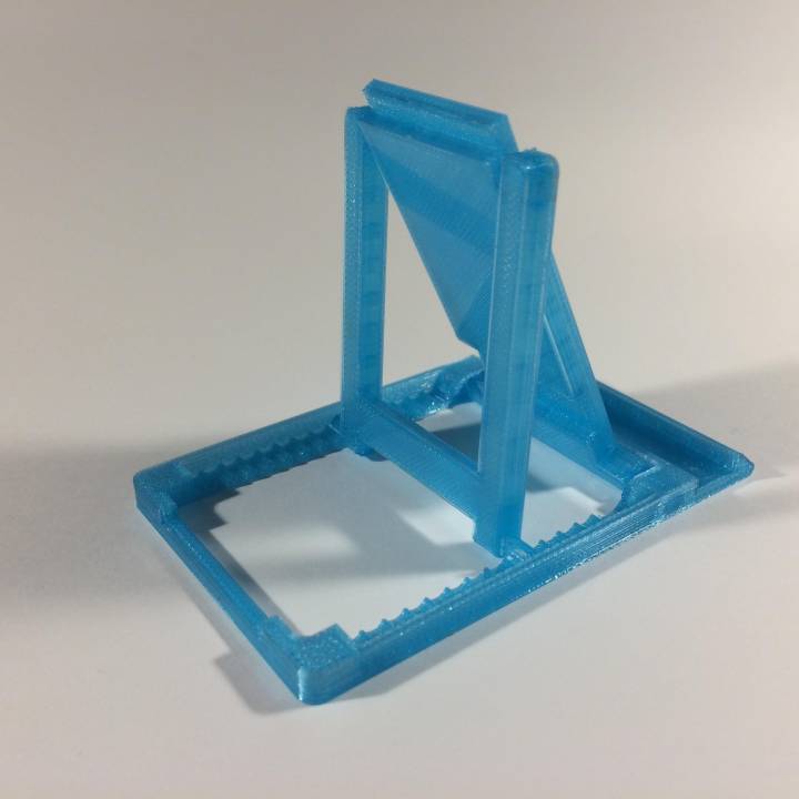 3D Printable Foldable Phone Stand by Tim Allen
