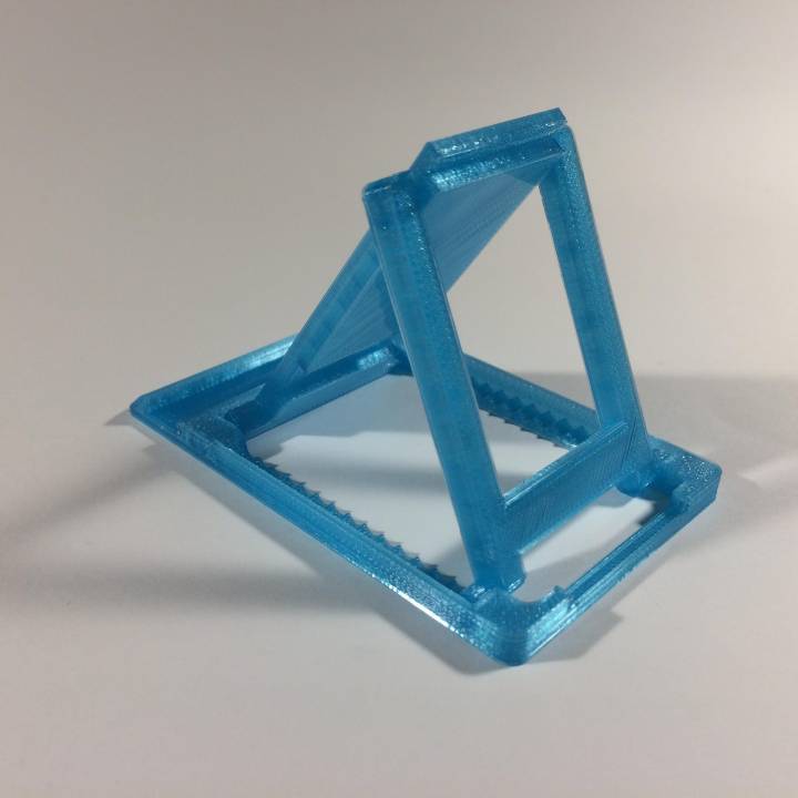 3D Printable Foldable Phone Stand by Tim Allen