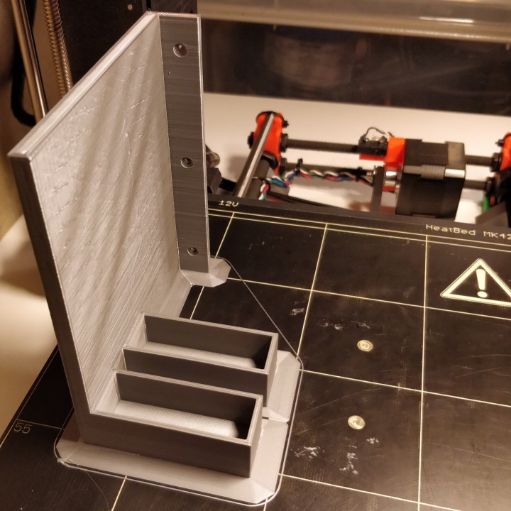 3D Printable NES mini shelf by Mikko Lepistö