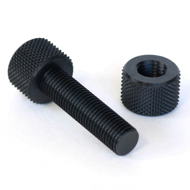 3D Printable Knurling bolt and nut by akira737