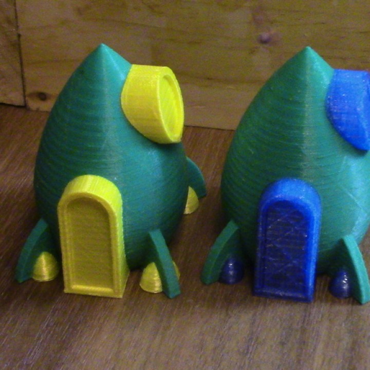 3D Printable Simple rocket Dual extrusion by Larry Milam