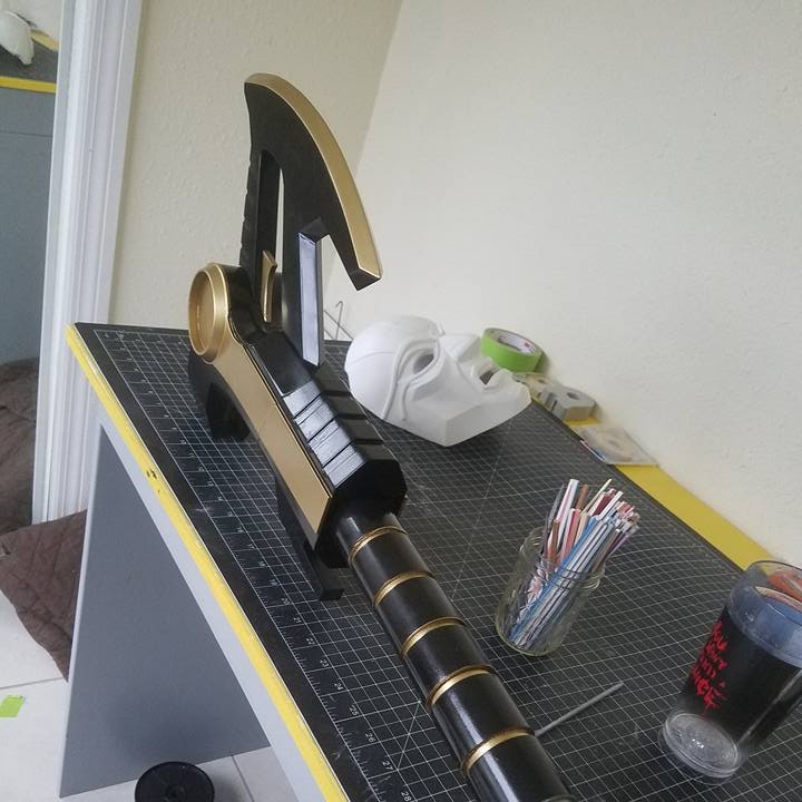 3D Printable Black Ranger Power Axe by Israel Oliveira