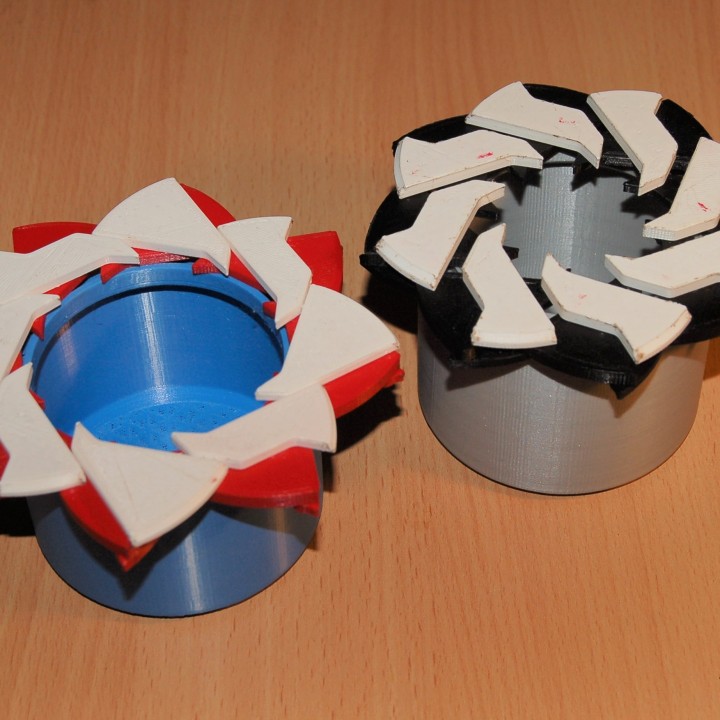 3D Printable Octo-box by Brien Allison