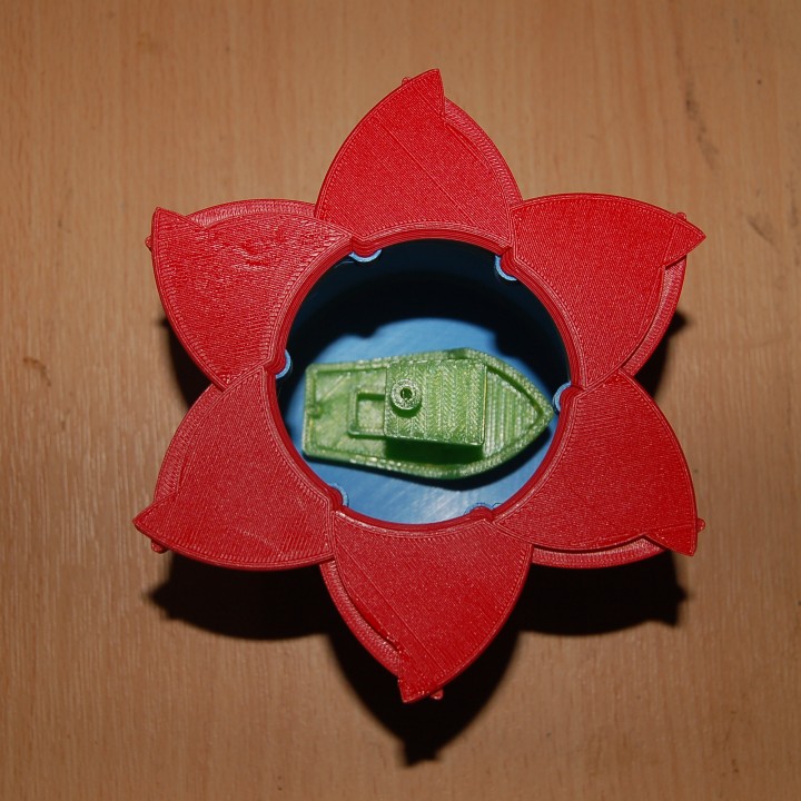 3D Printable Flower Iris box by Brien Allison