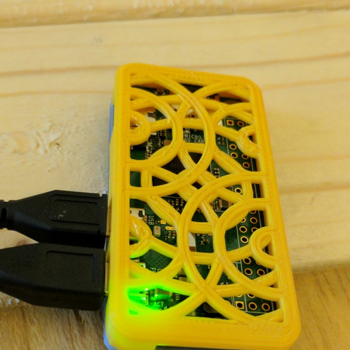 3D Printable Raspberry Pi Zero W - Simple Case by Kenny Haynie
