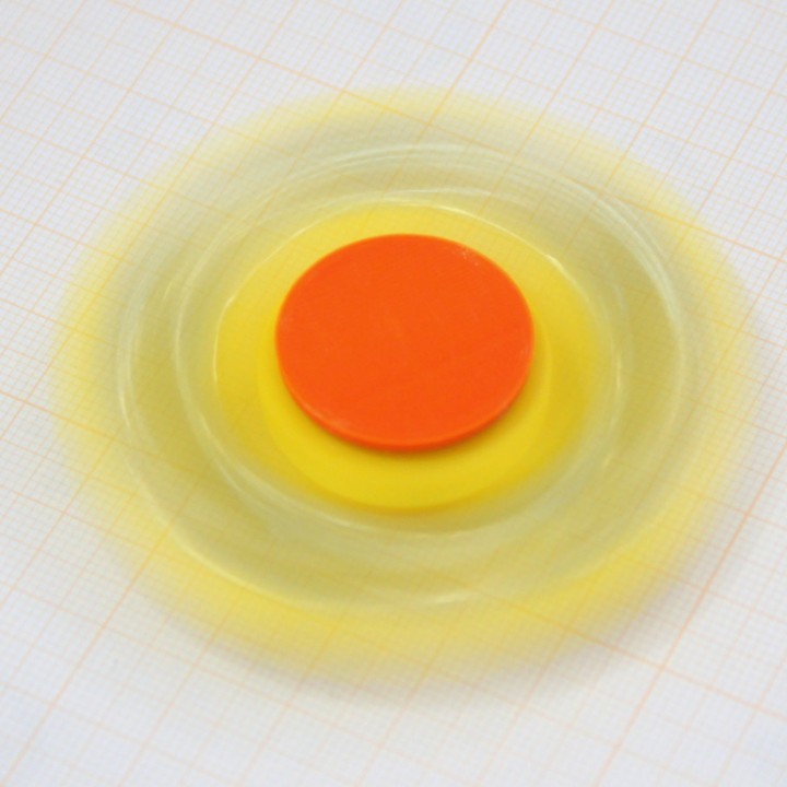 3D Printable Flower Like Fidget With M8 Nuts by MixedGears