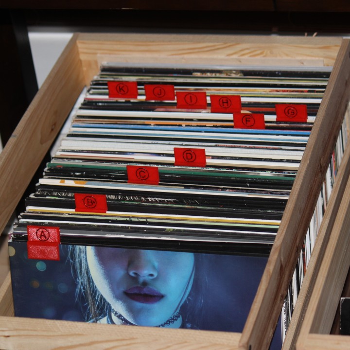 3D Printable Vinyl Record Tabs (alphabetical) by Jason Brumbelow