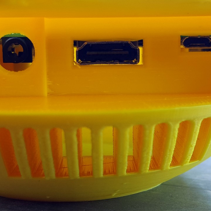 3D Printable Pacman raspberry pi enclosure case by Darren Furniss