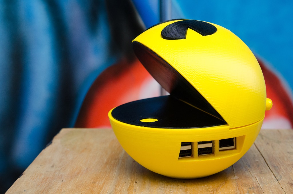 3D Printable Pacman raspberry pi enclosure case by Darren Furniss