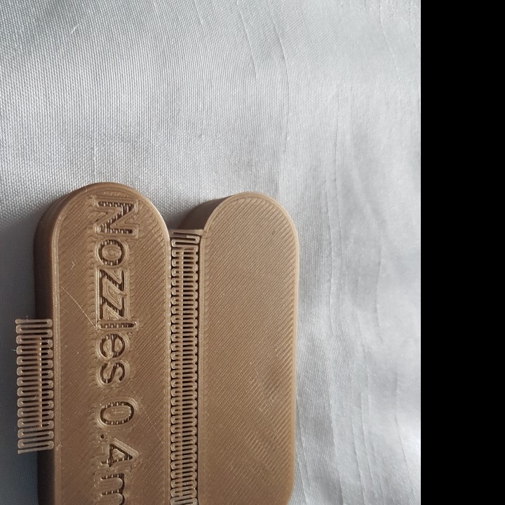 3D Printable Hinged Spare Nozzle Case by Martin