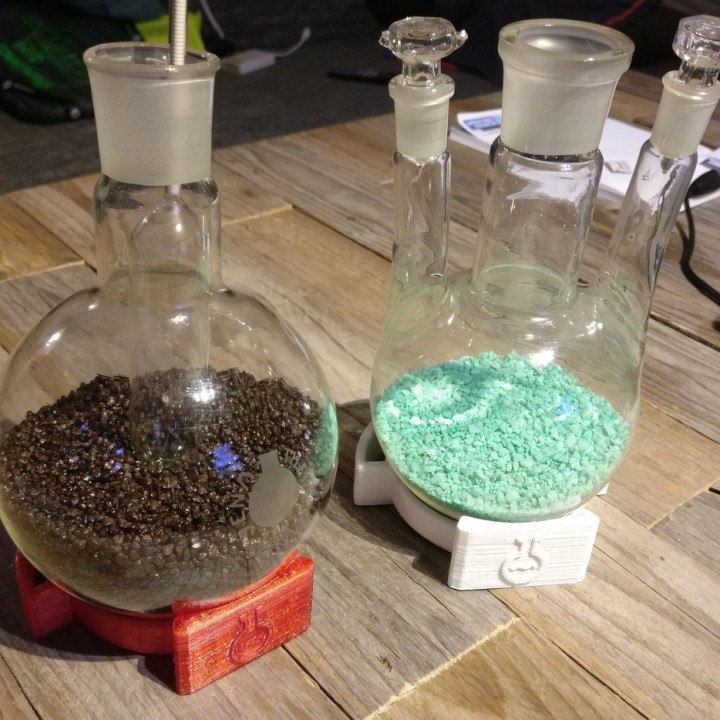 3D Printable Round-bottom flask stand by Florian Kleiner