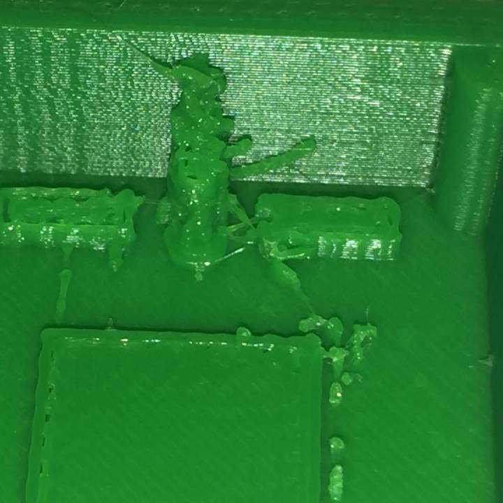 3D Printable Pyramid Pencils & Pens Tower by Matthew Kelleher