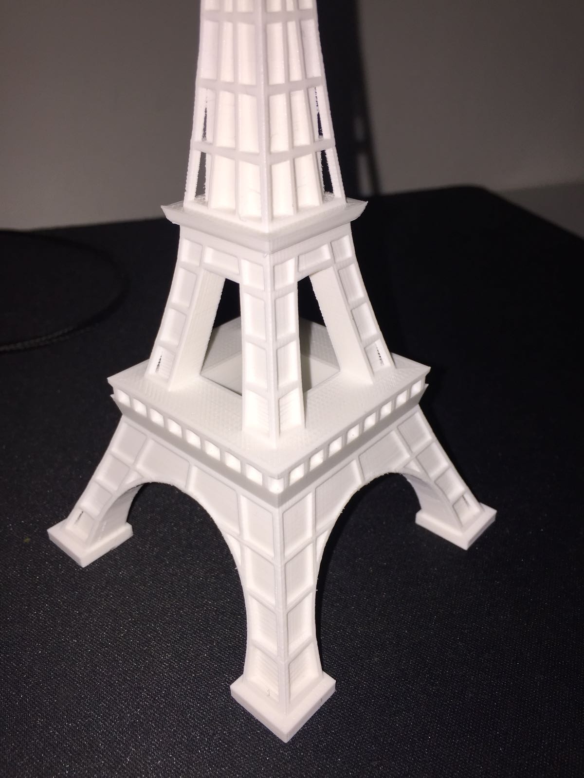 3D Printable Eiffel Tower - Paris by MiniWorld3D