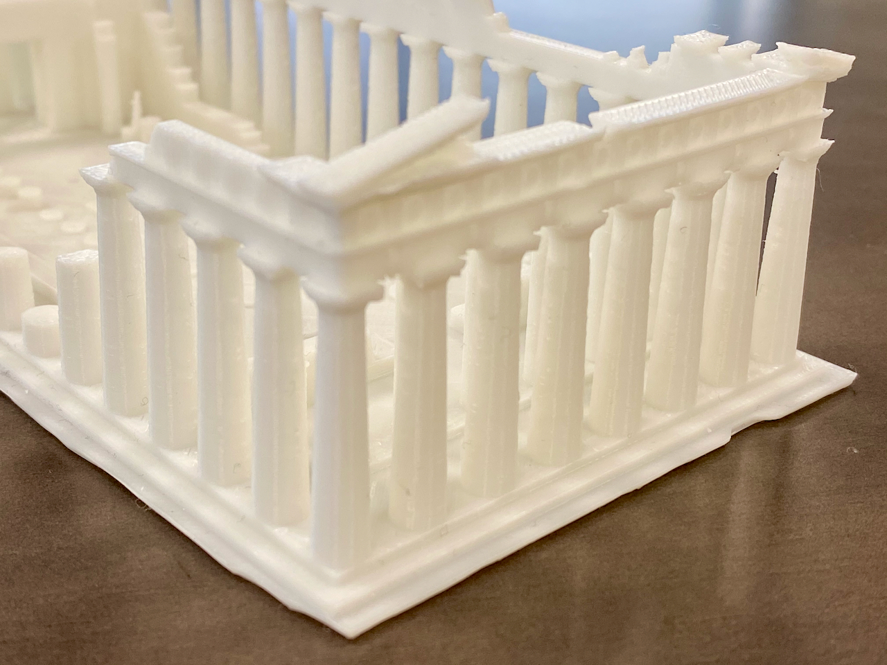 3D Printable Parthenon - Greece (Ruins) by MiniWorld3D