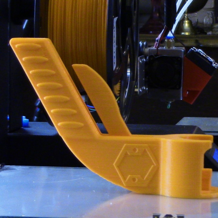 3D Printable Spray can handle/trigger by Larry Milam