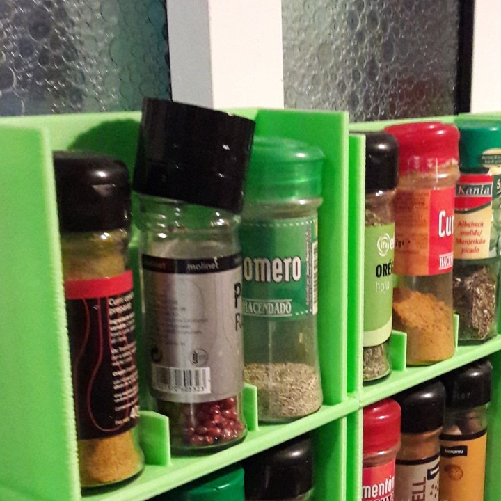 3D Printable Stackable Spice rack by Mariano Guarino