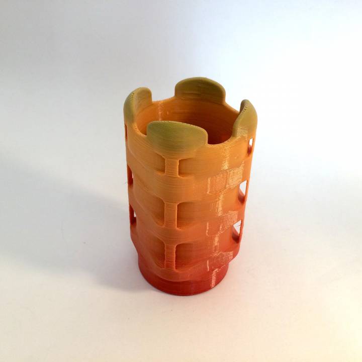 3D Printable Cubed round vase by toth zoltan