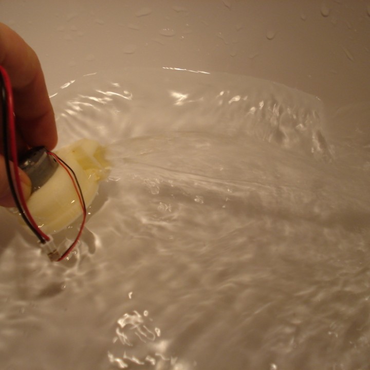 3D Printable CD-Rom Motor Pump by Michael Curry