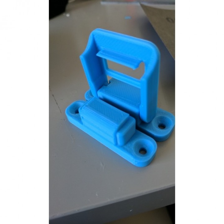 3D Printable Box Lid Latch with Hole Template by Mark Paterson