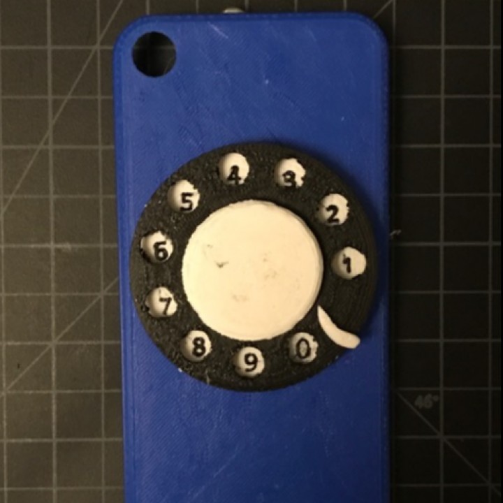 3D Printable Spinning Rotary iPhone 7 cover by Maureen Nemetski