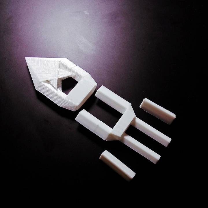 3D Printable battlestar prometheus by ethan bensch