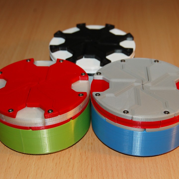 3D Printable Octo-box V2 by Brien Allison