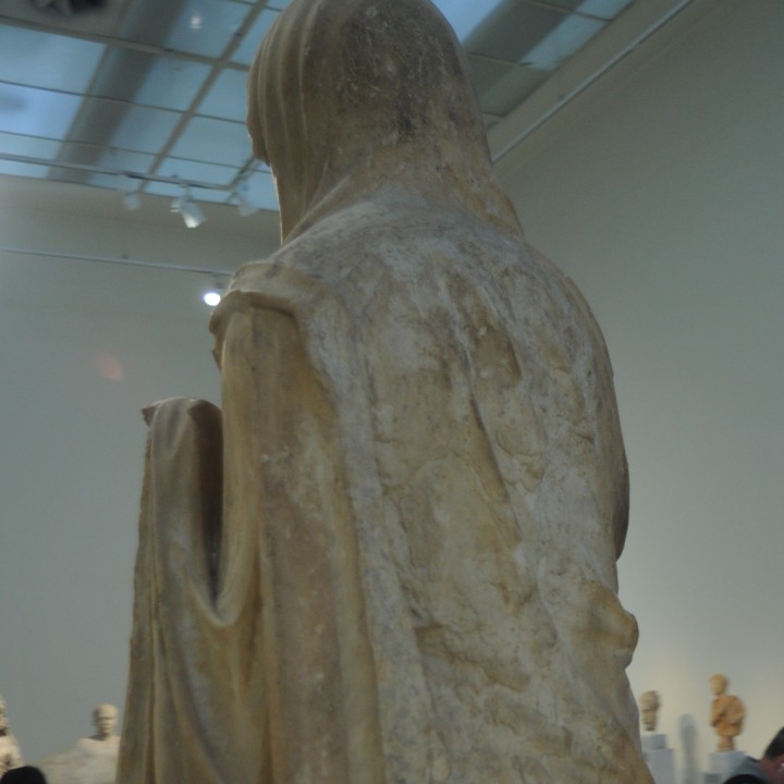 3D Printable Statue of a young woman by Scan The World