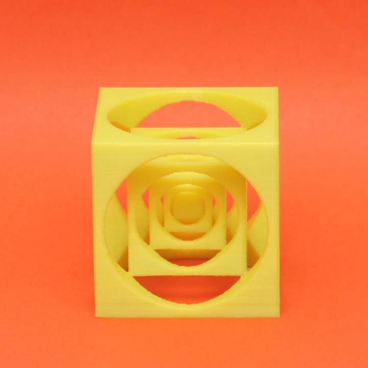 3D Printable CUBES AND LOOSE CUBES by Louis Willers