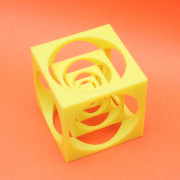 3D Printable CUBES AND LOOSE CUBES by Louis Willers