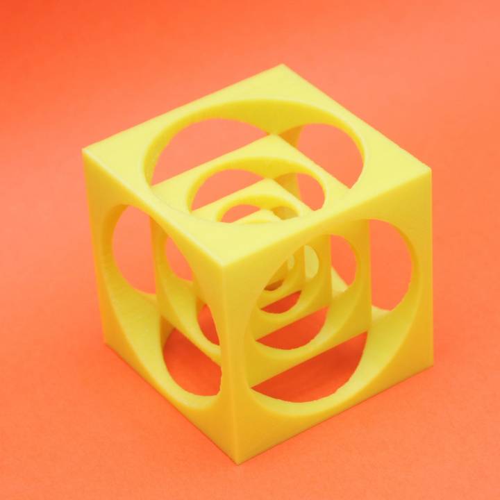 3D Printable CUBES AND LOOSE CUBES by Louis Willers