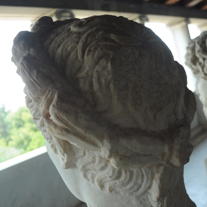 3D Printable Portrait head of Traian (?) by Scan The World