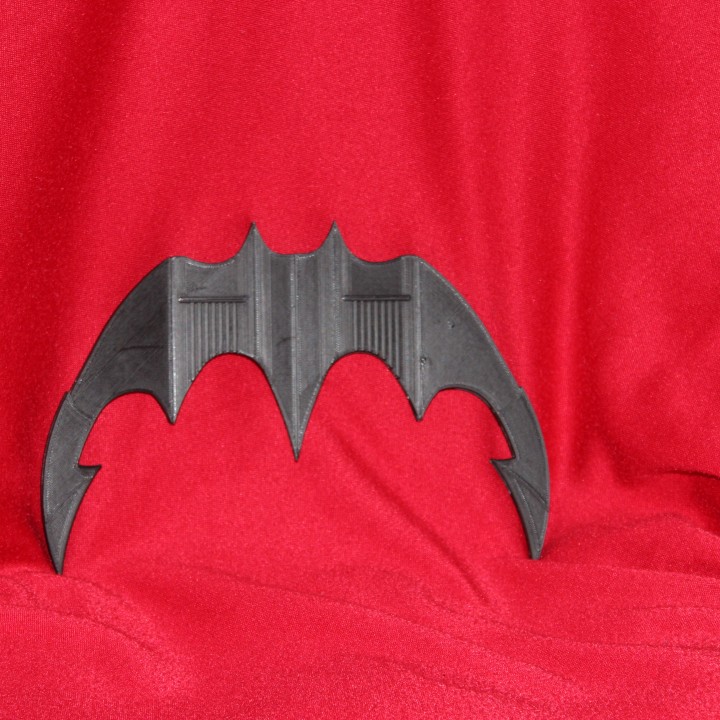 3D Printable Batman 1989 Folding Batarang by Paul Songer