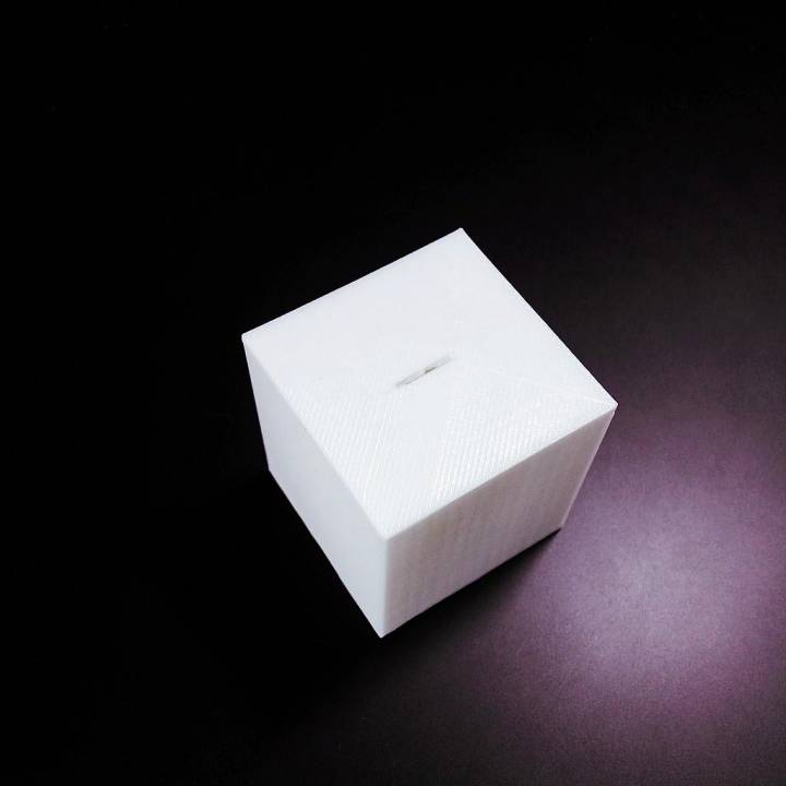 3D Printable Square Bank Test by Guillermo Cornago