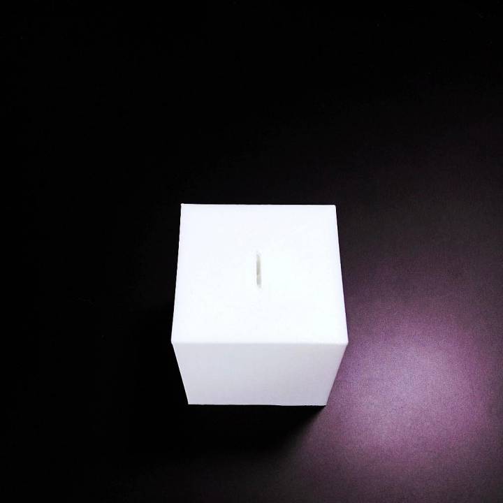 3D Printable Square Bank Test by Guillermo Cornago