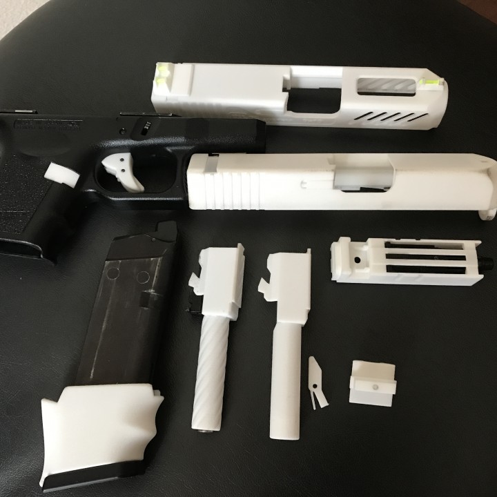 3D Printable Custom parts for Tokyo Marui’s G26 by Takayuki Kawakami